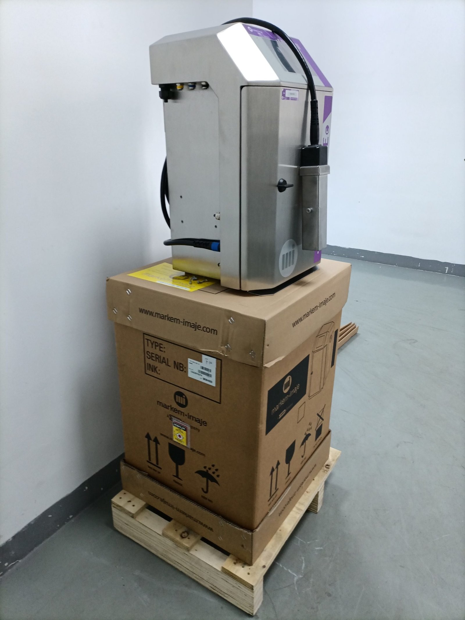 Imaje 9450EC small character printer CIJ inkjet printer Can Up to 5 ...