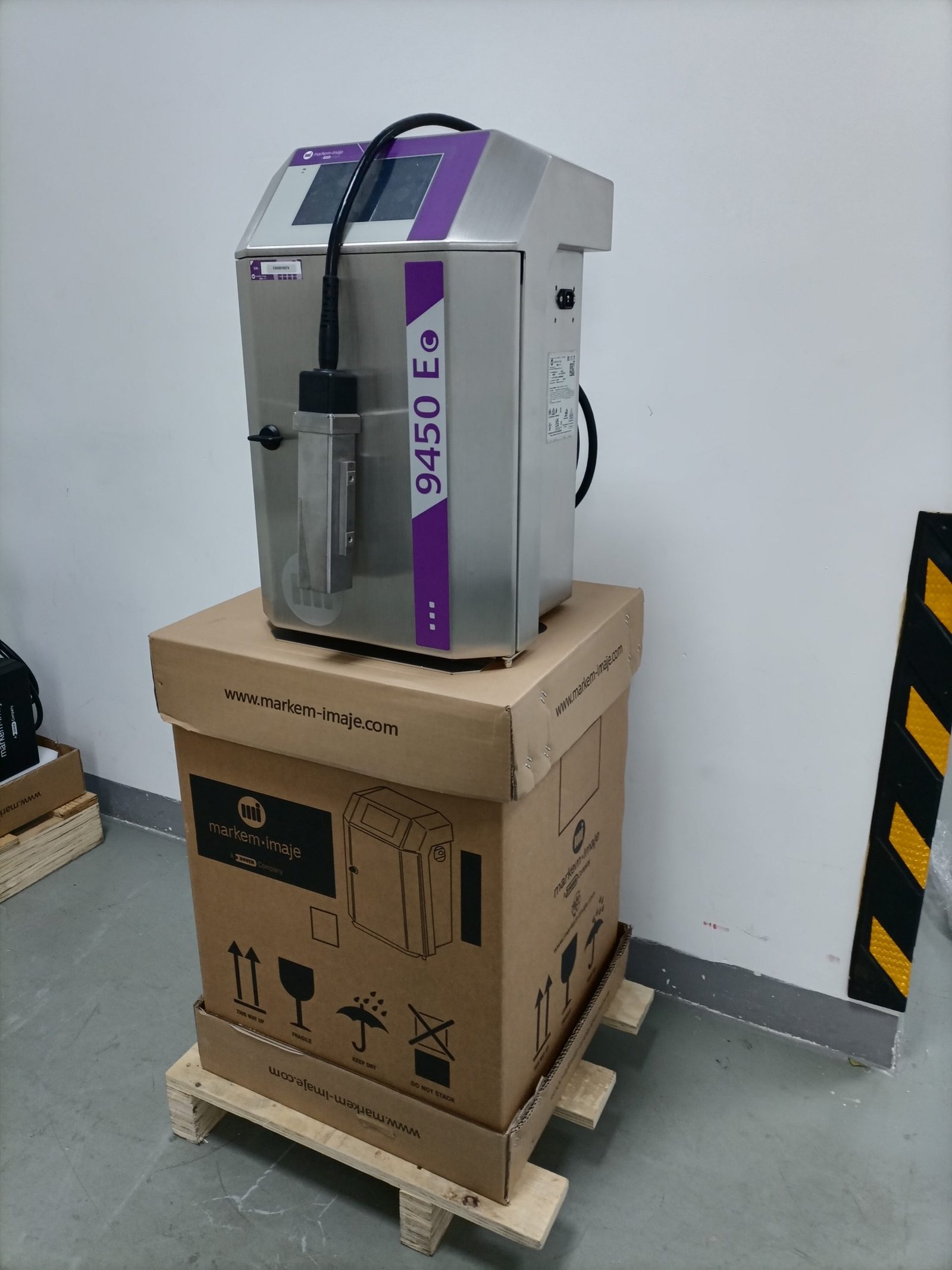 Imaje 9450EC small character printer CIJ inkjet printer Can Up to 5 ...